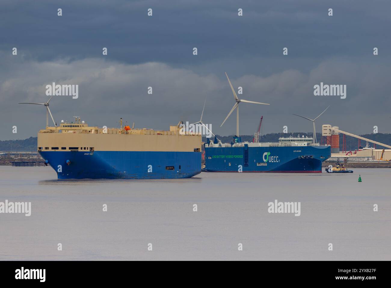 Vehicle carrier Auto Advance waiting to enter Royal Portbury docks as ...