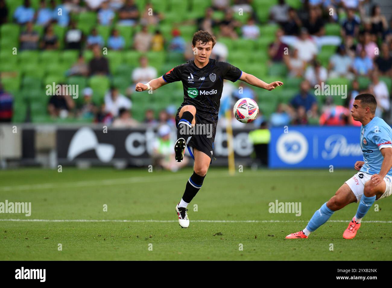 Callan elliot auckland defender hi-res stock photography and images - Alamy