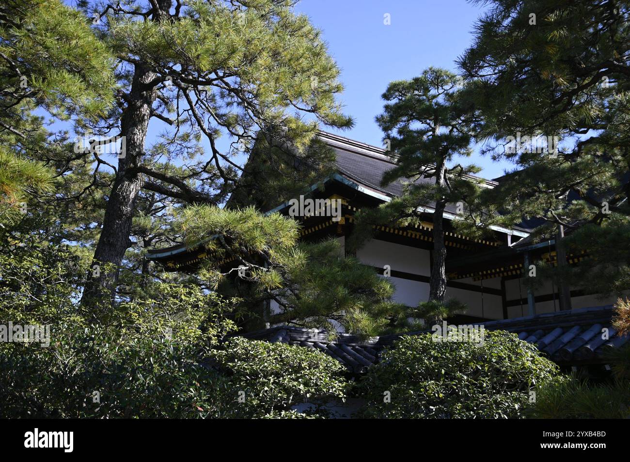 Landscape with scenic view of Ozumisho the Emperor's summer residence ...