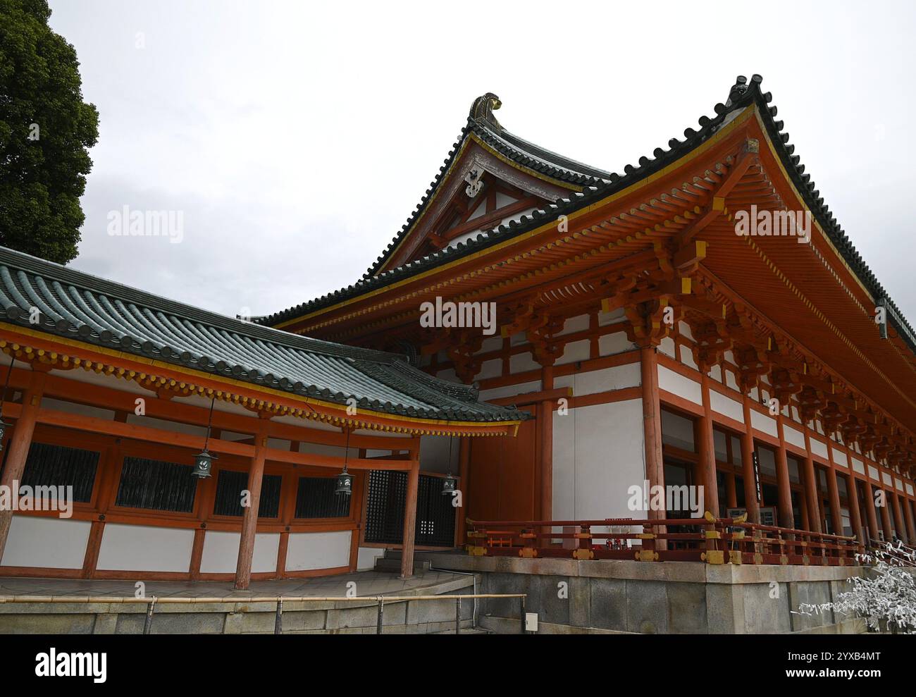 Scenic view of the Daigokuden Hall replica of the great state Hall of ...