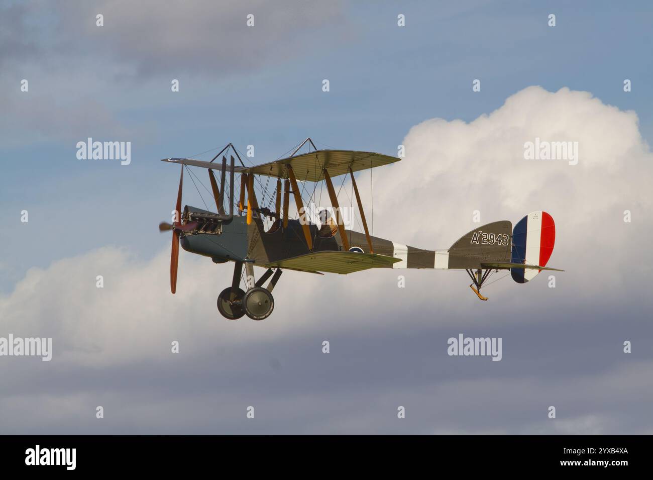 Royal Aircraft Factory BE2E, aeroplane (replica) in flight Stock Photo ...