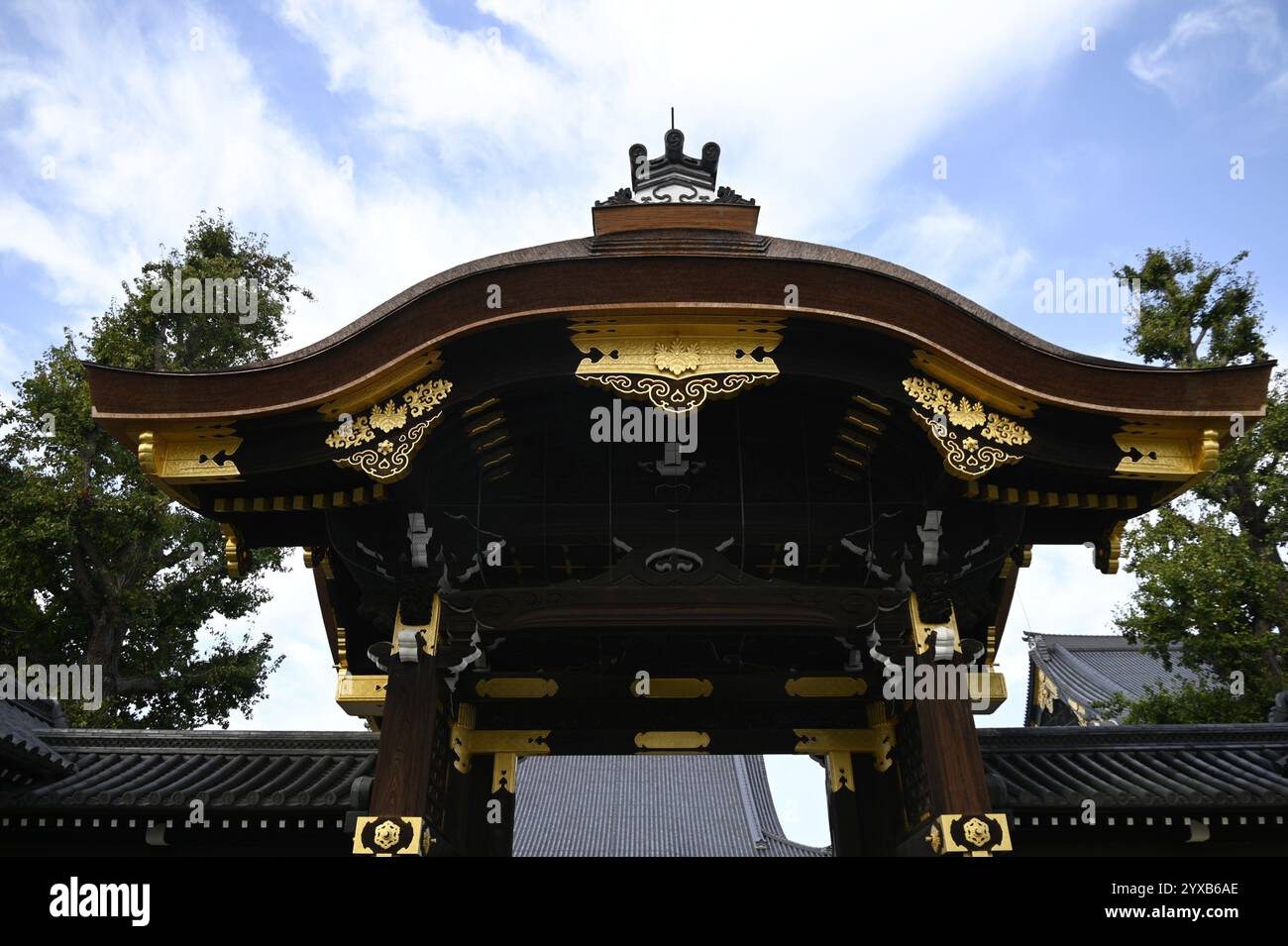 Edo period Amida-dō-mon Gate rooftop architectural detail at Higashi ...