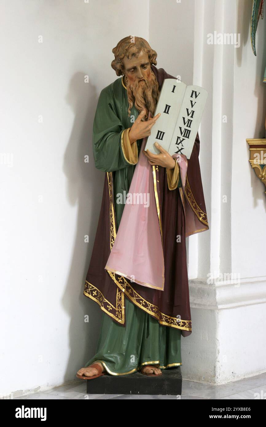 Moses holding the Ten Commandments, statue in the Cathedral of Holy ...