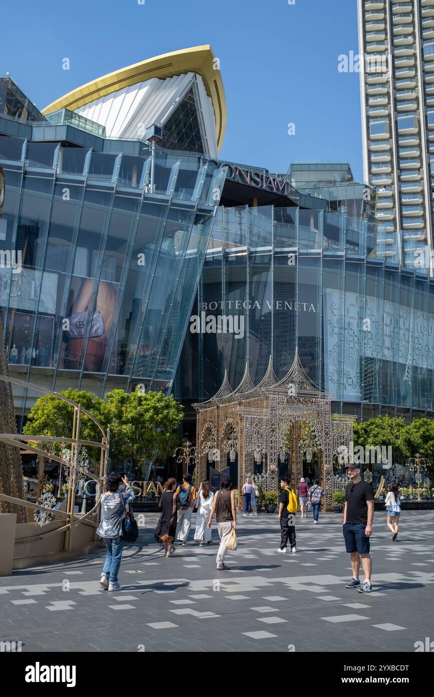 Icon Siam Mall in Bangkok Stock Photo - Alamy