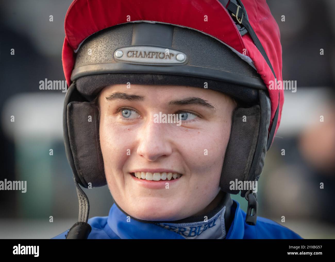 National hunt female jockey hi-res stock photography and images - Alamy