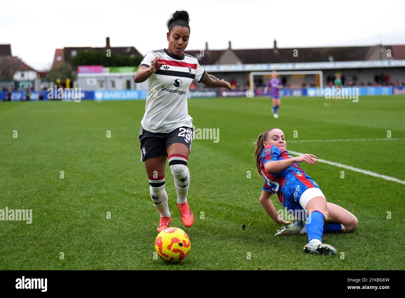 Manchester United's Geyse da Silva Ferreira (left) and Crystal Palace's ...
