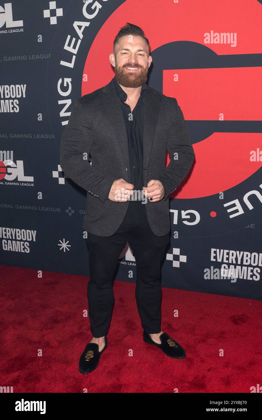 Dee flex hi-res stock photography and images - Alamy