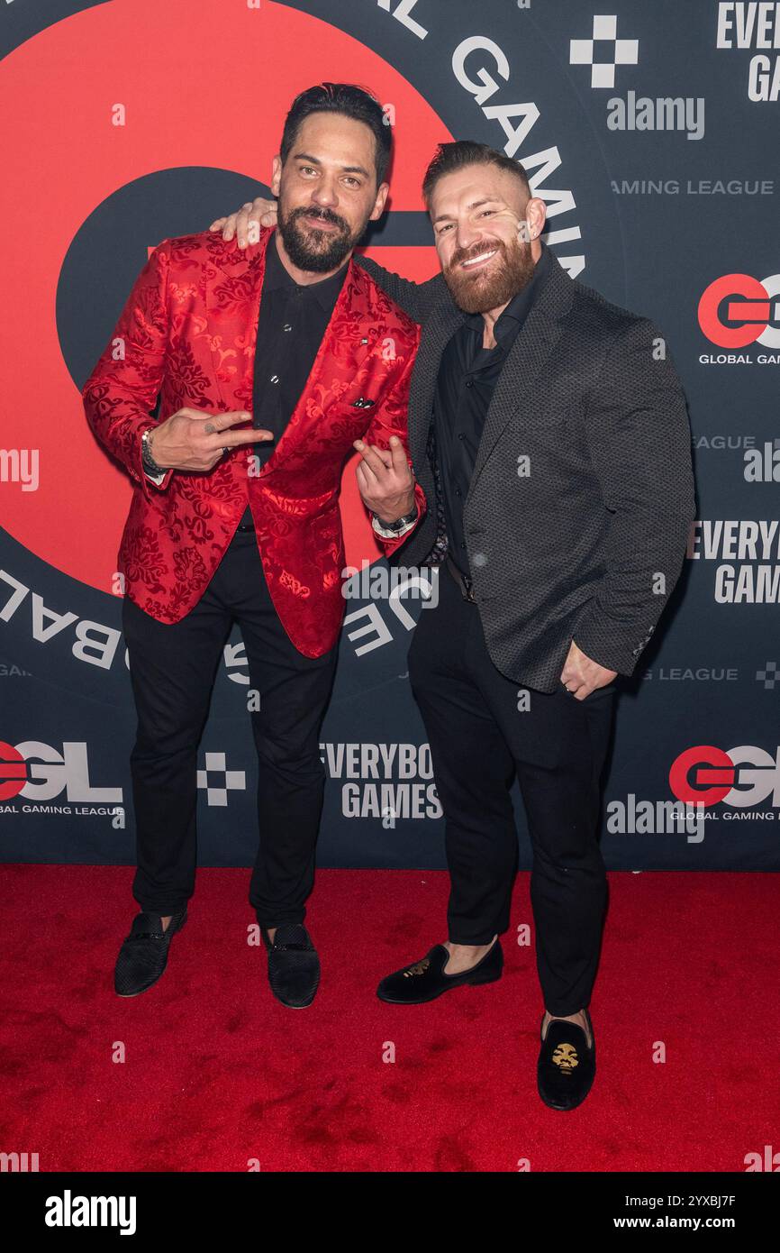 Dee flex hi-res stock photography and images - Alamy