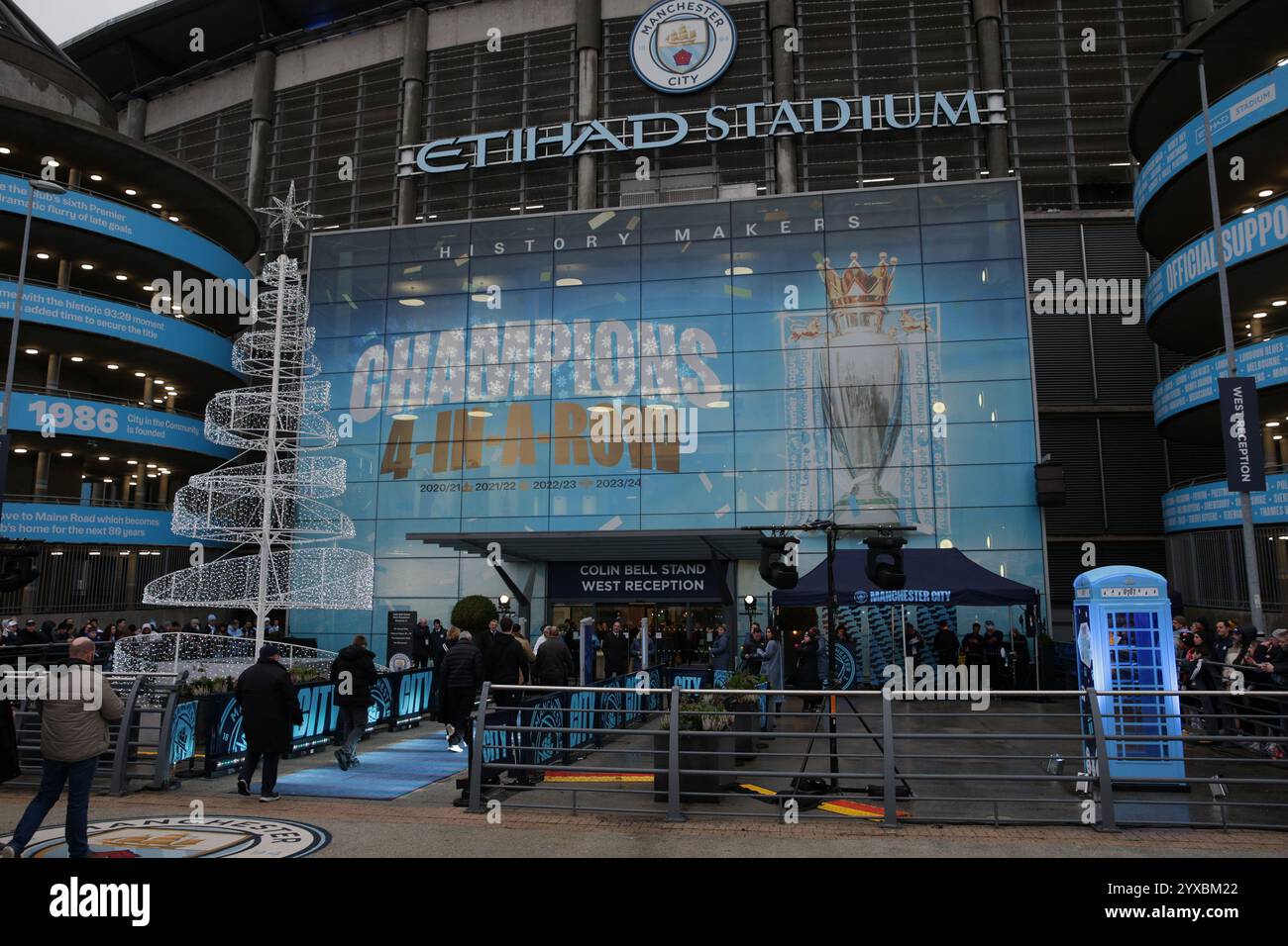 Etihad Stadium, Manchester, UK. 15th Dec, 2024. Premier League Football ...