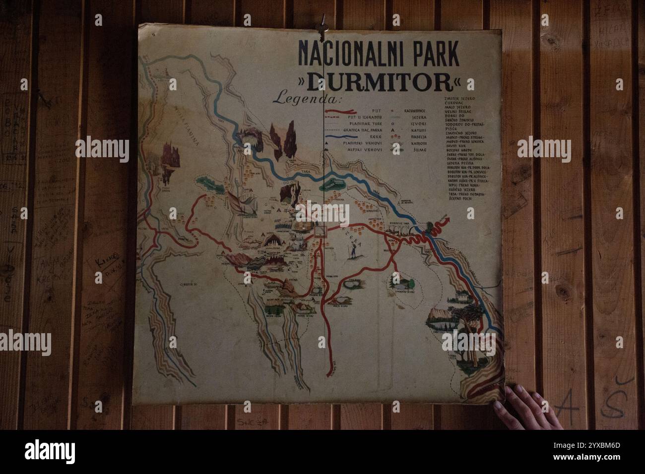 Map national forests hi-res stock photography and images - Alamy