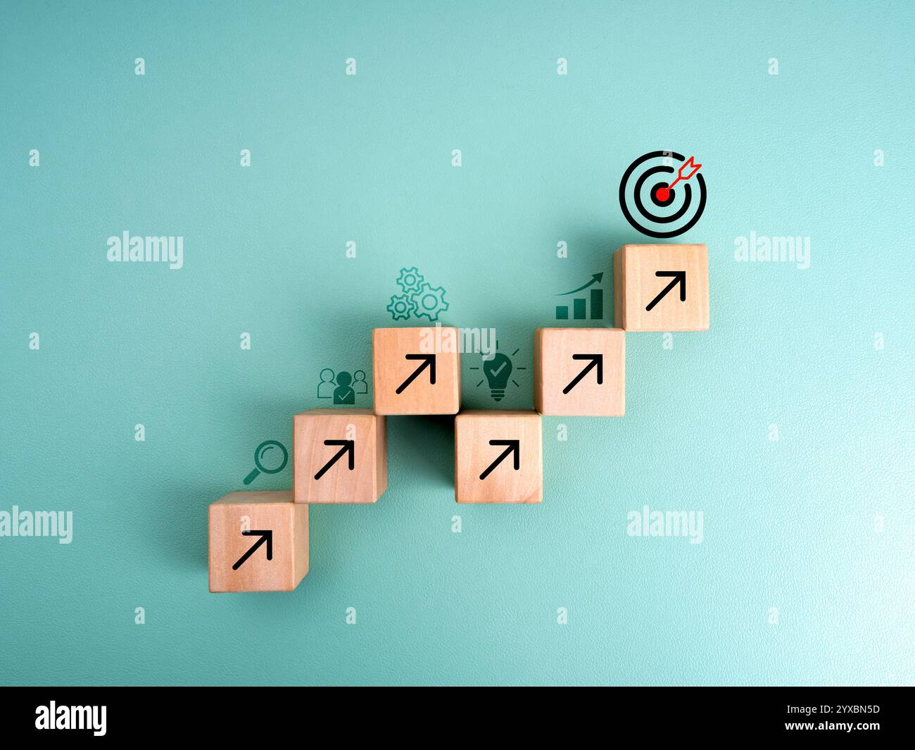 Business goal with growth success process for Leadership concept. Arrow ...