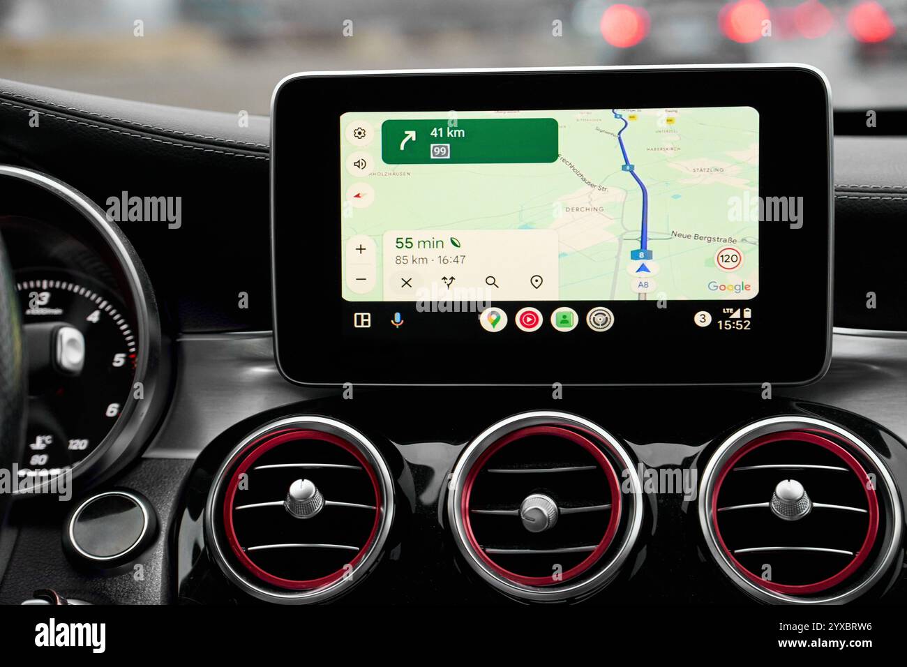 Infotainmentsystem hi-res stock photography and images - Alamy