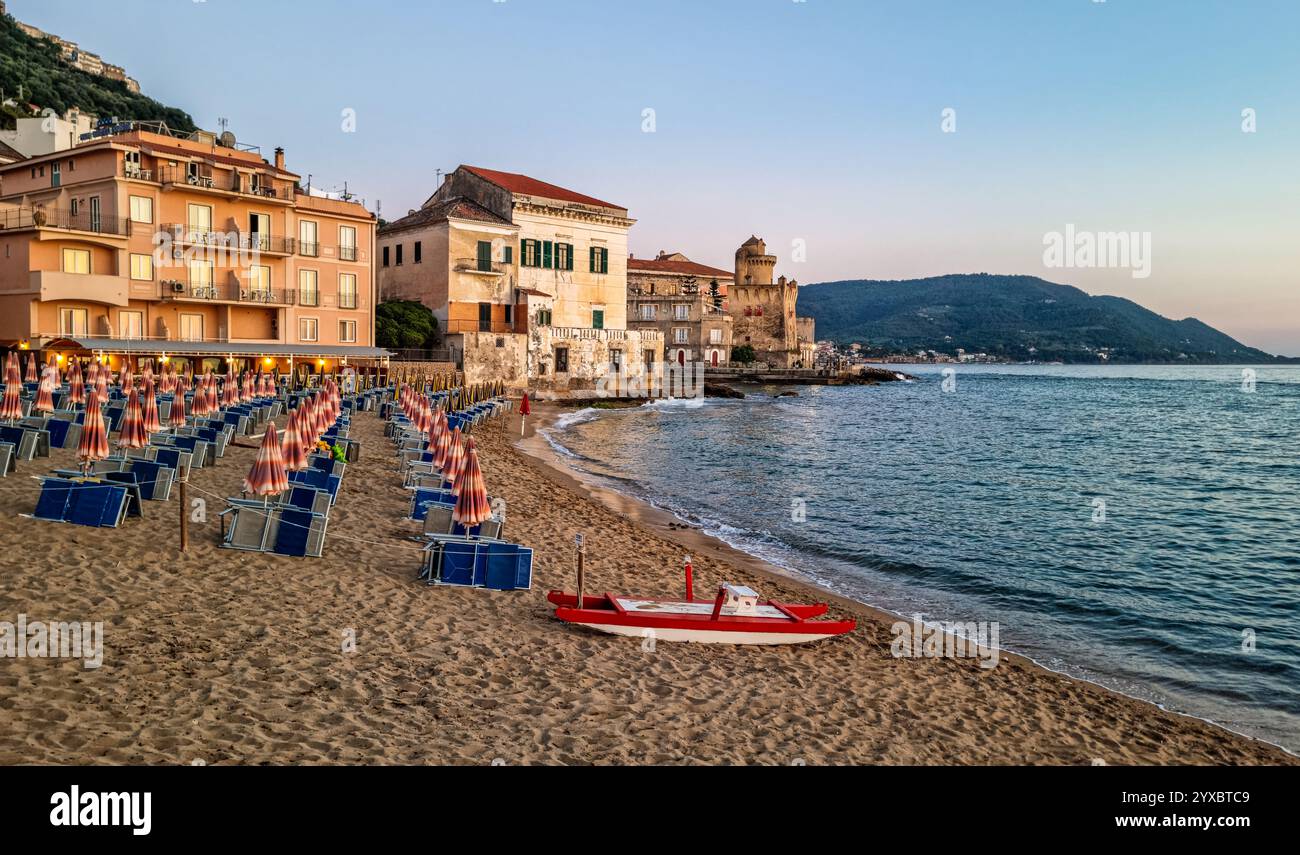 The beautiful village of Santa Maria di Castellabate at sunset, Cilento ...