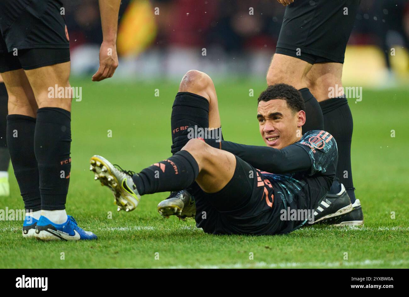 Jamal musiala fc bayern münchen schreit hi-res stock photography and ...