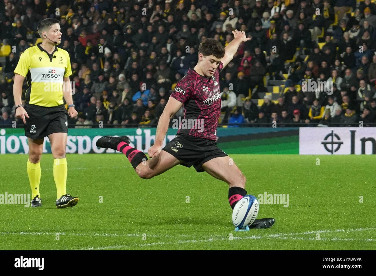 La Rochelle, France. 14th Dec, 2024. Sam Worsley of Bristol Bears ...