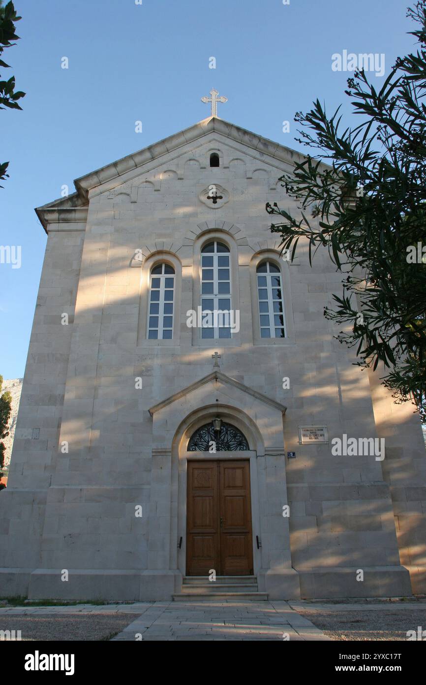 Church helper hi-res stock photography and images - Alamy