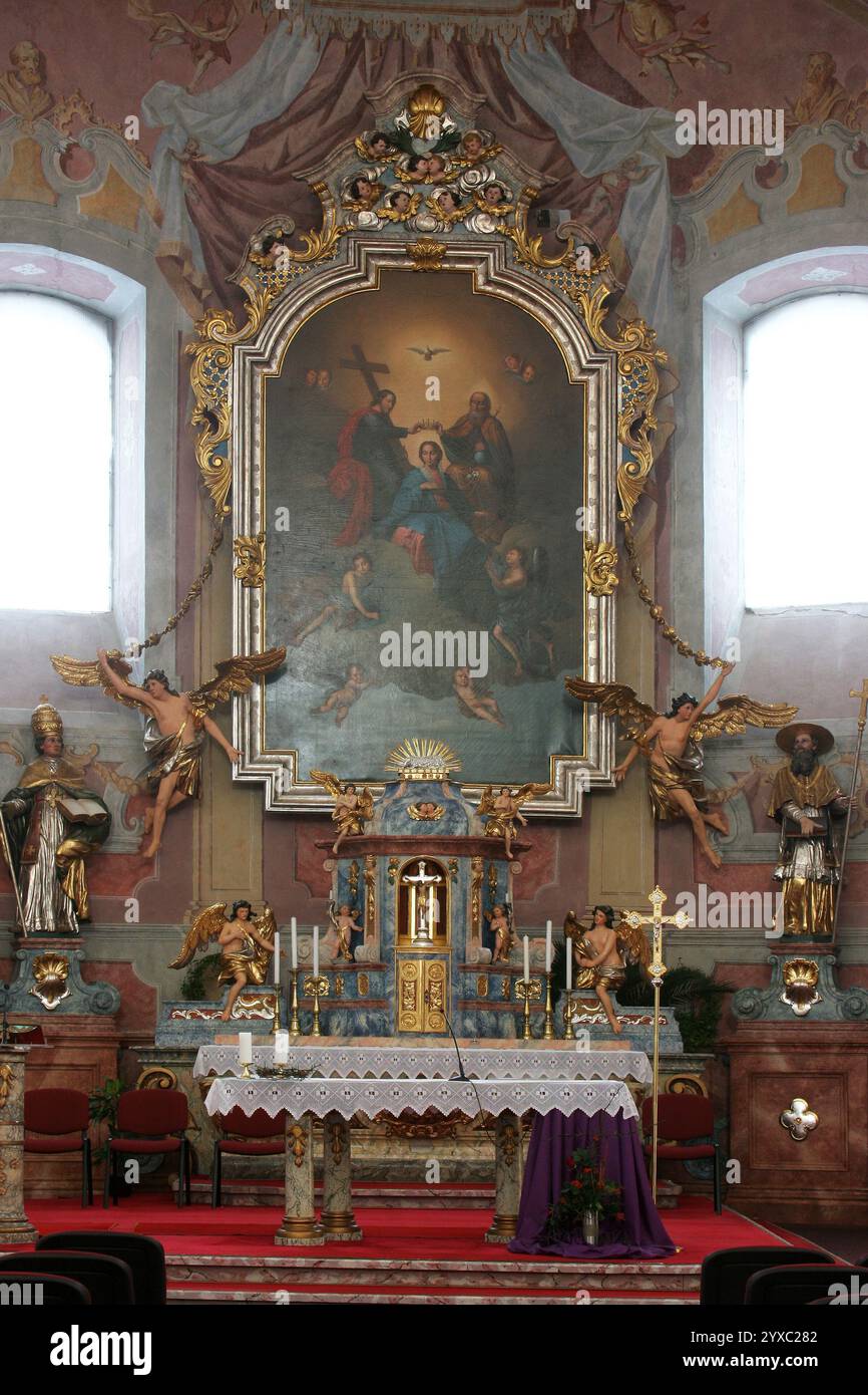 Main altar in the Franciscan Church of the Holy Trinity in Slavonski ...