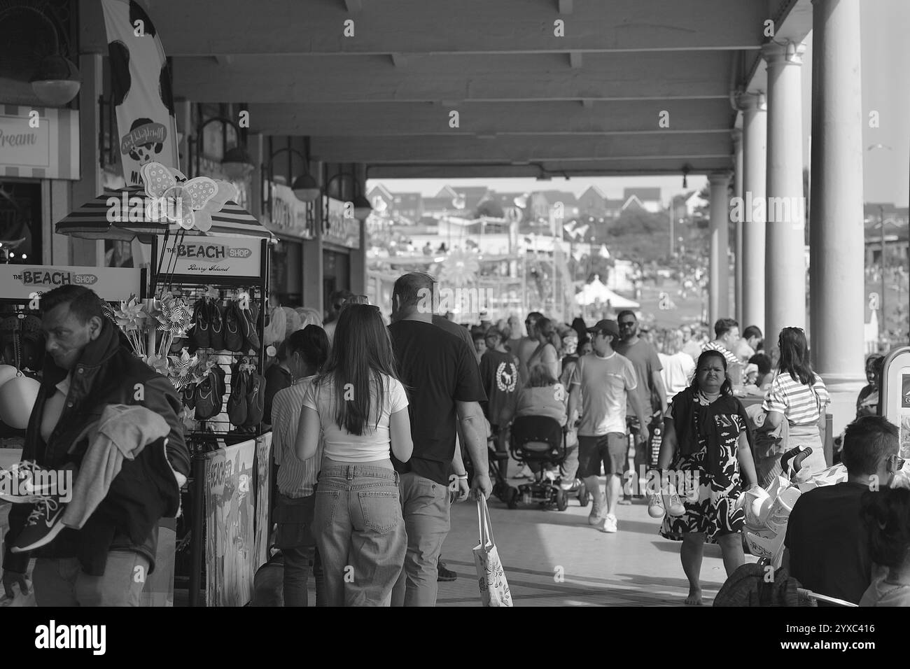 Barry Island, Barry, Vale of Glam, Wales - Aug 27 2024: People visit ...