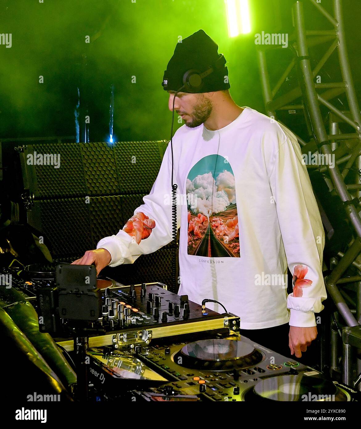 Olympic Valley, USA. 14th Dec, 2024. Bijou - Ben Dorman performs during ...
