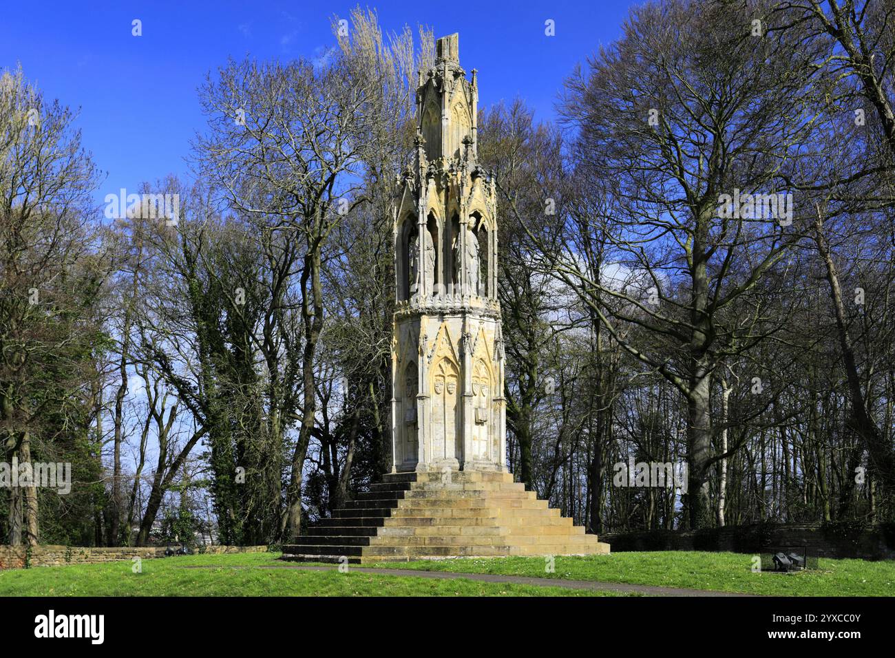 The Eleanor Cross at Hardingstone, Northampton town, Northamptonshire ...