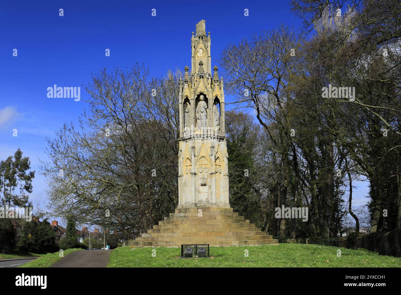 The Eleanor Cross at Hardingstone, Northampton town, Northamptonshire ...