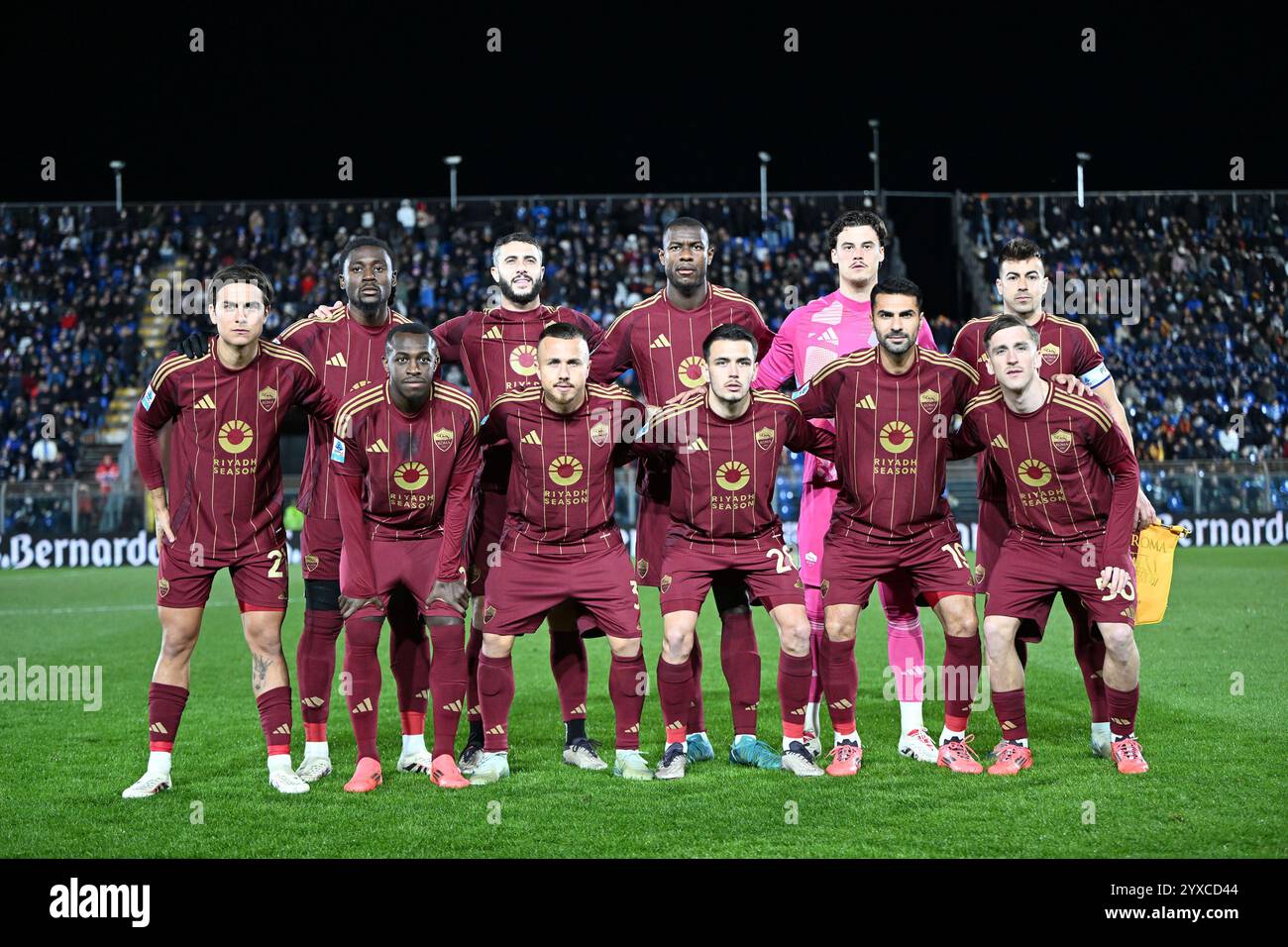 Como, Italy. 15th Dec, 2024. Lineup of AS Roma during the Italian Serie ...