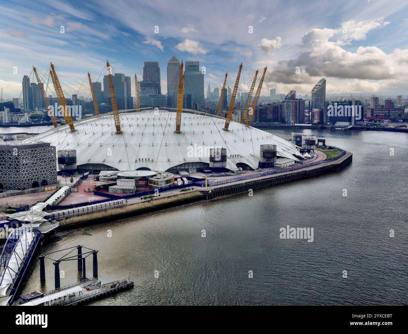 View from above of The O2 Millennium Dome on Thames River bend and City ...