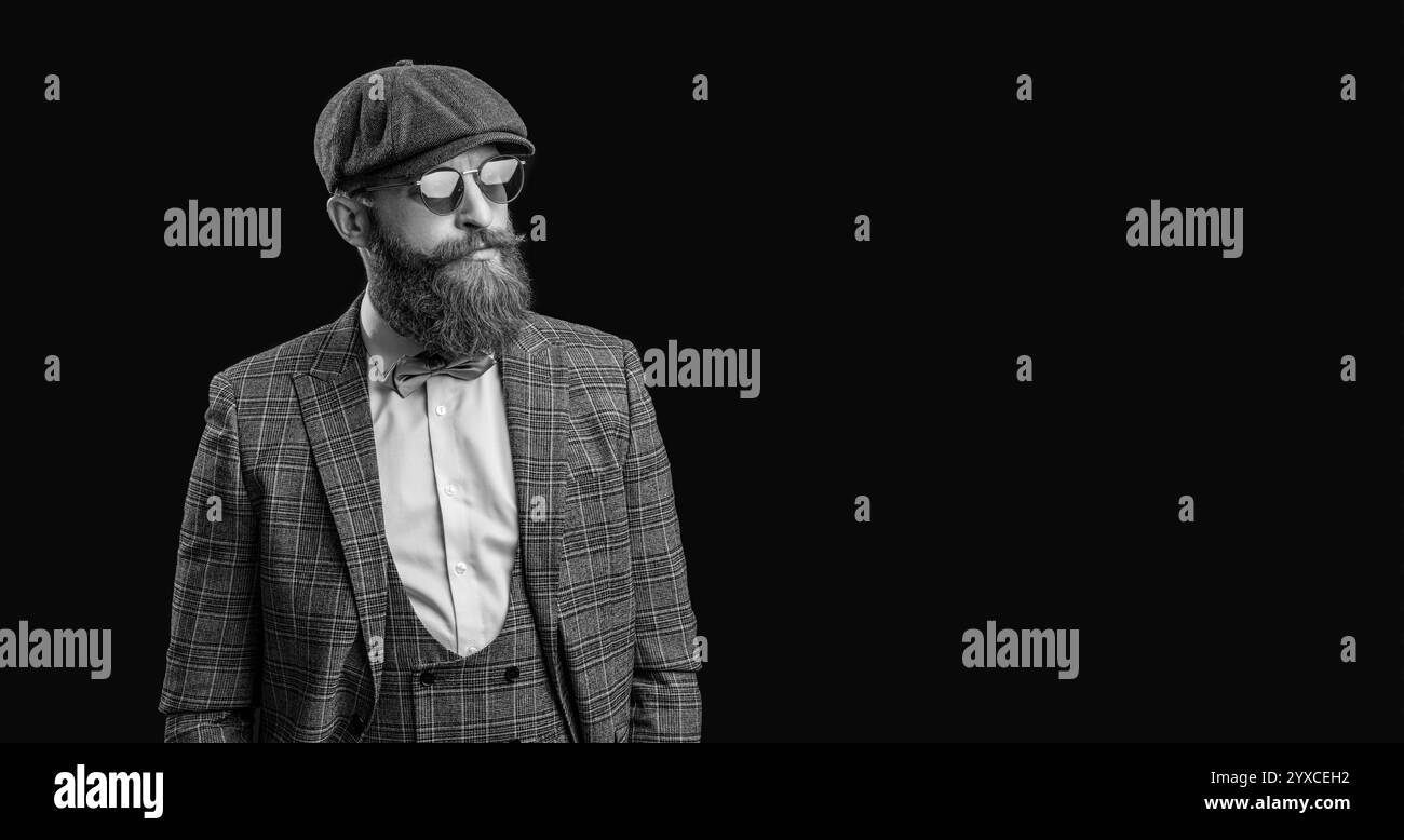 retro gangster man isolated on black, copy space banner. retro gangster ...