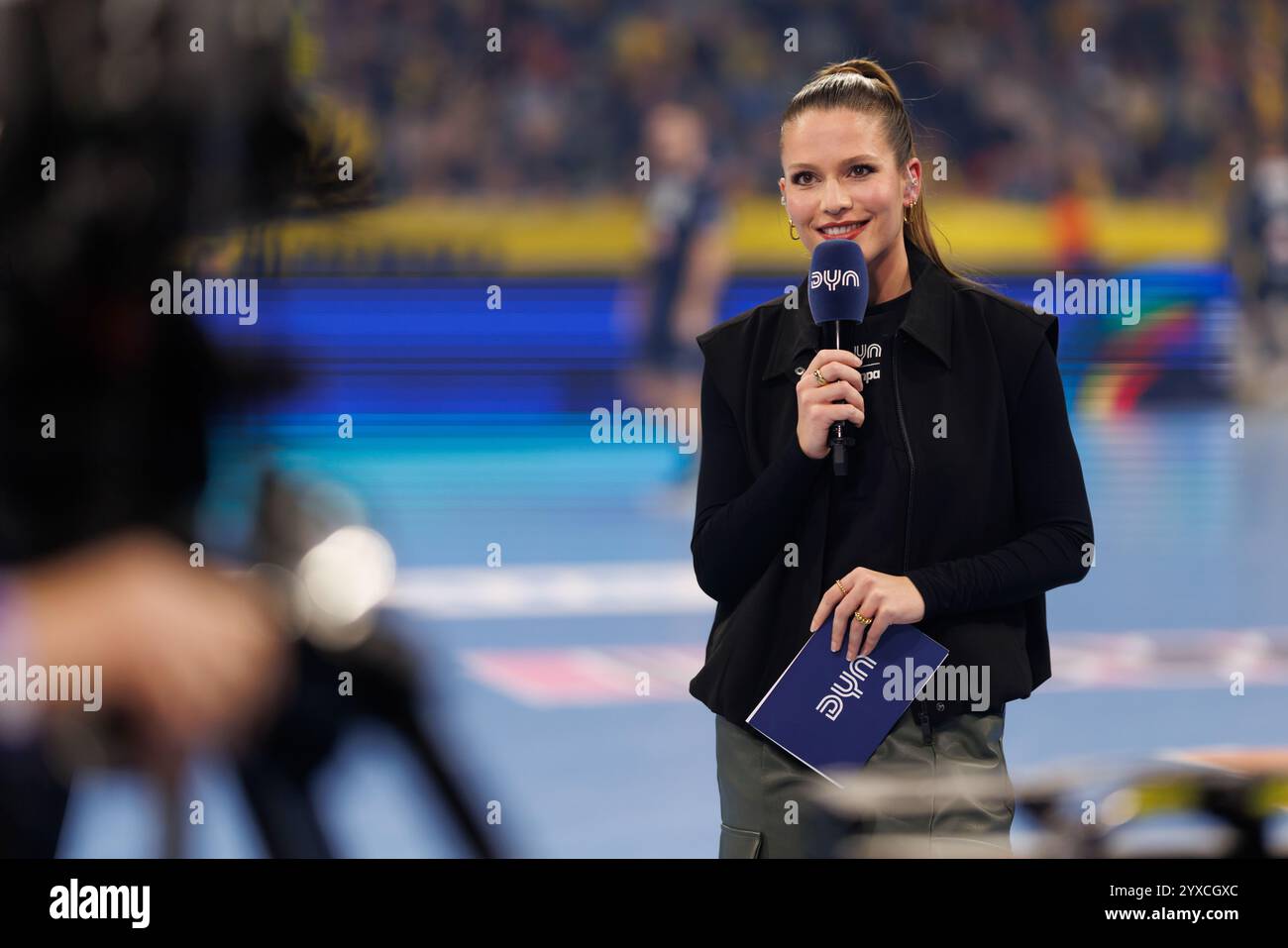 Lea Rostek (DYN Moderatorin), Rhein Neckar Loewen vs SC Magdeburg ...