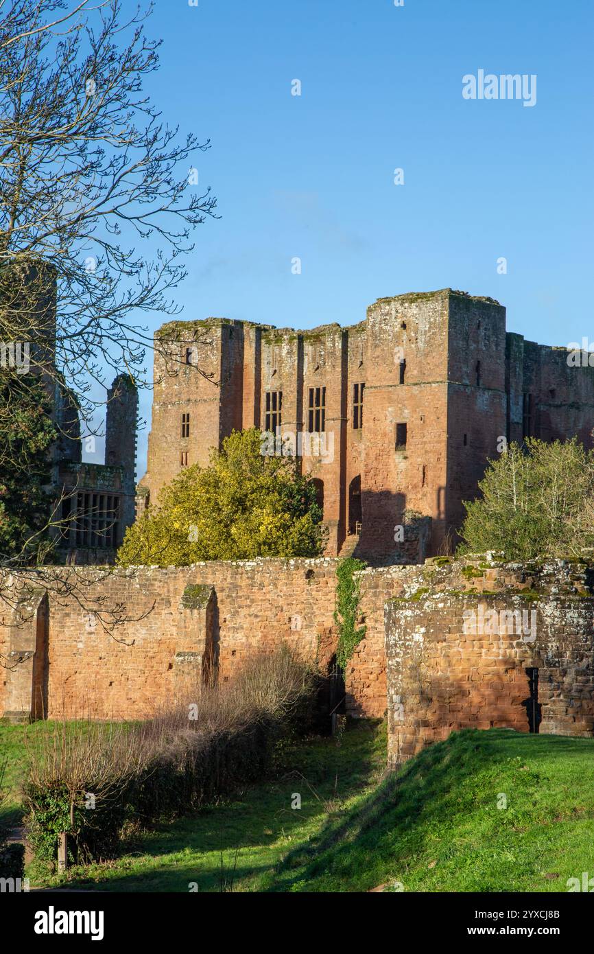 The remains of Kenilworth castle Warwickshire, built after the Norman ...