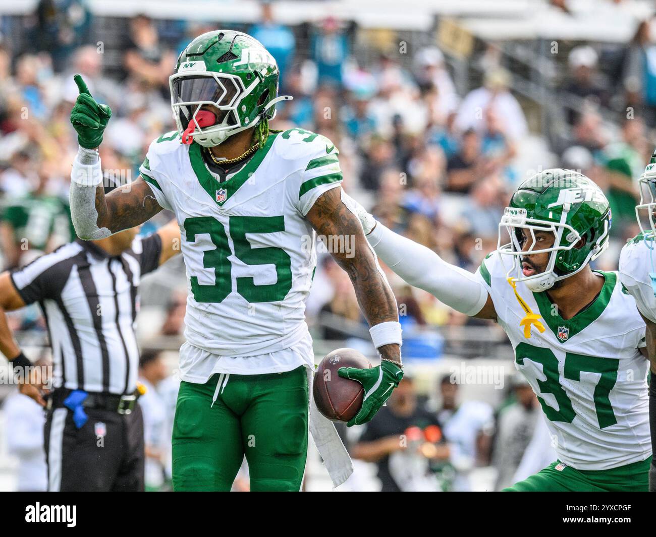 Jalen mills jets hi-res stock photography and images - Alamy
