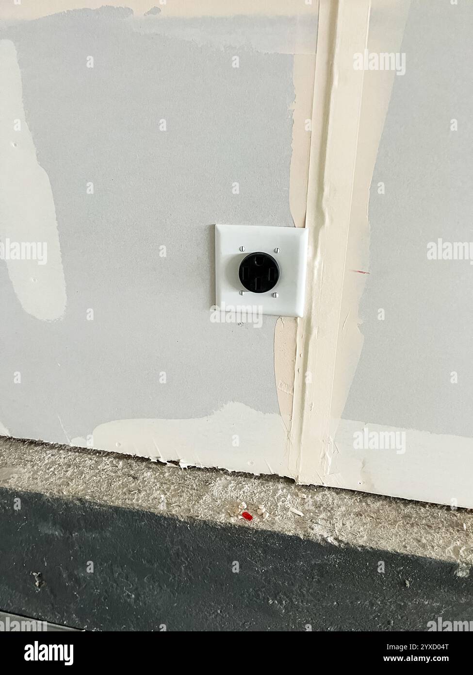 Electric car outlet installation hi-res stock photography and images ...