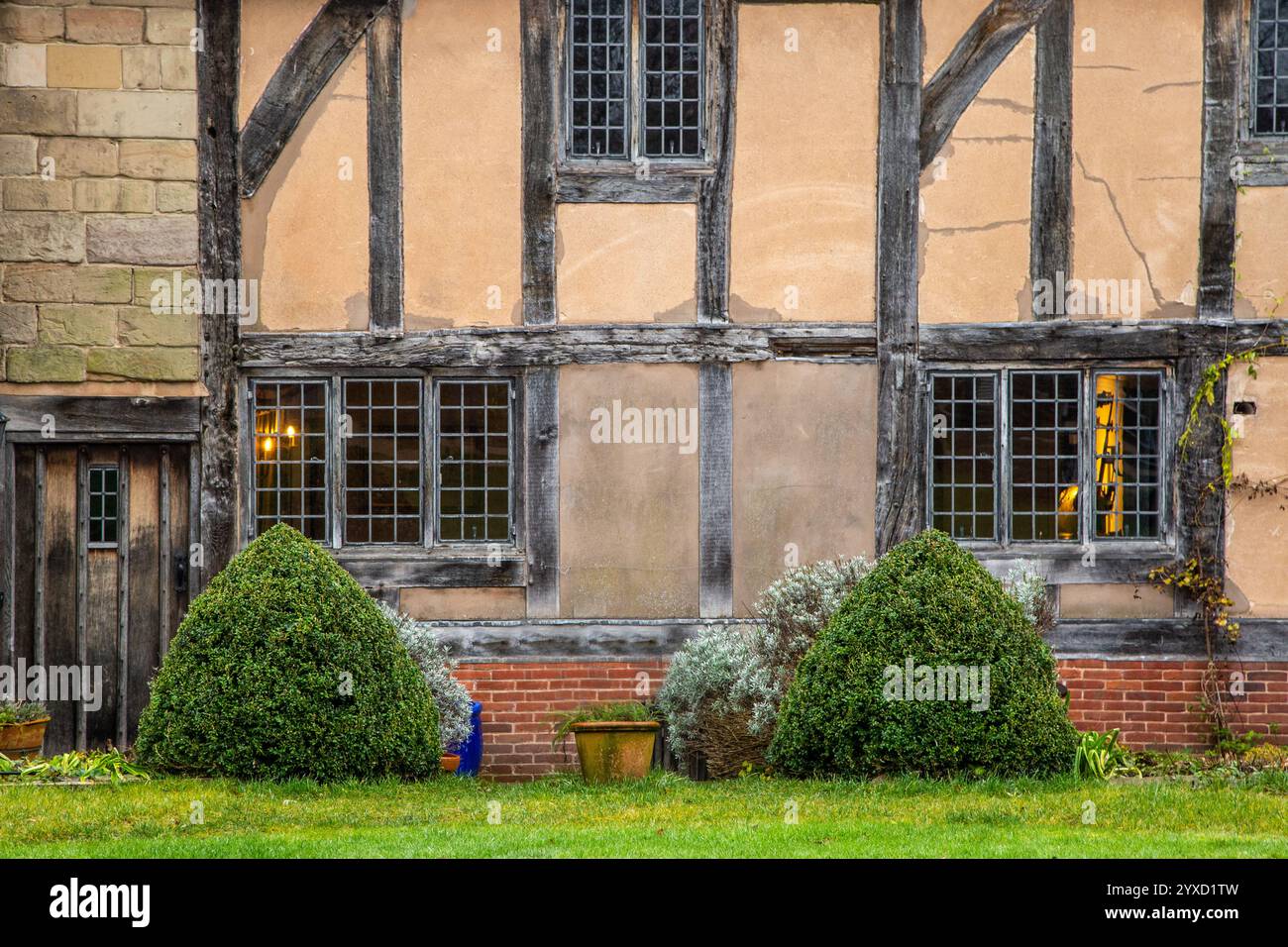 The Medieval Lord Leycester Hospital a grade 1 historic charity ...
