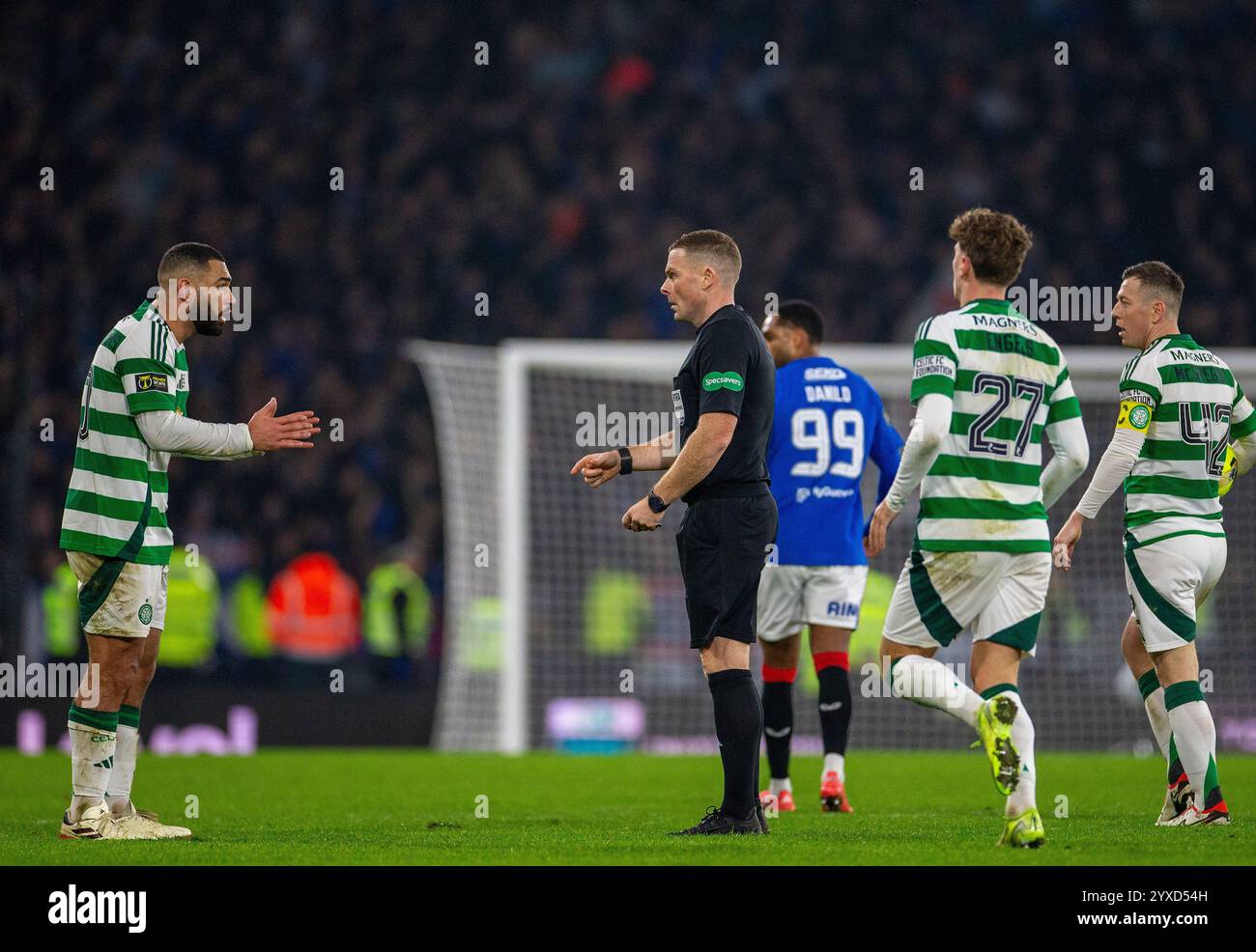 Hampden Park, Glasgow, UK. 15th Dec, 2024. Premier Sports Cup Football ...