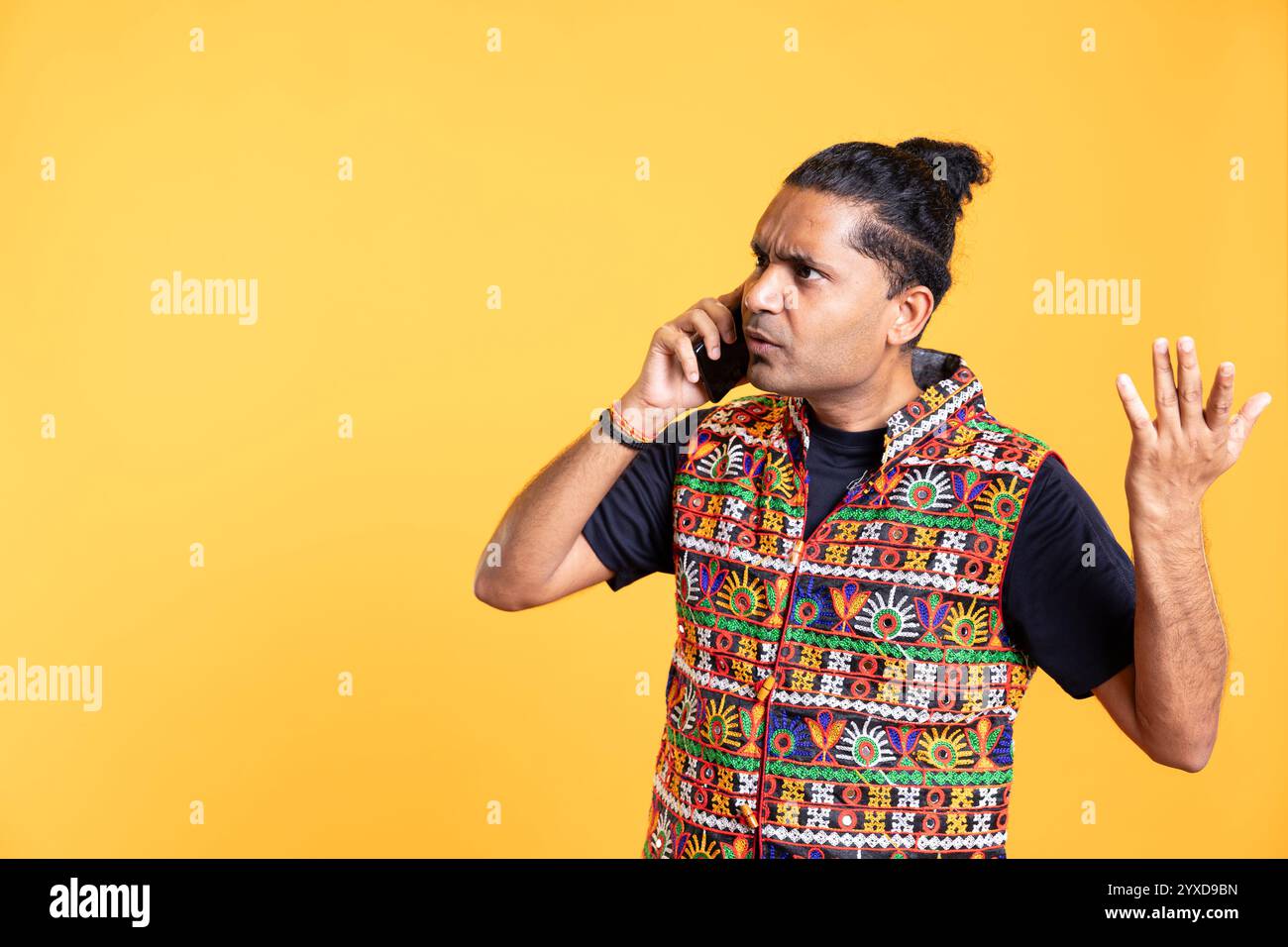 Disappointed indian man admonishing friend over debacle on call ...