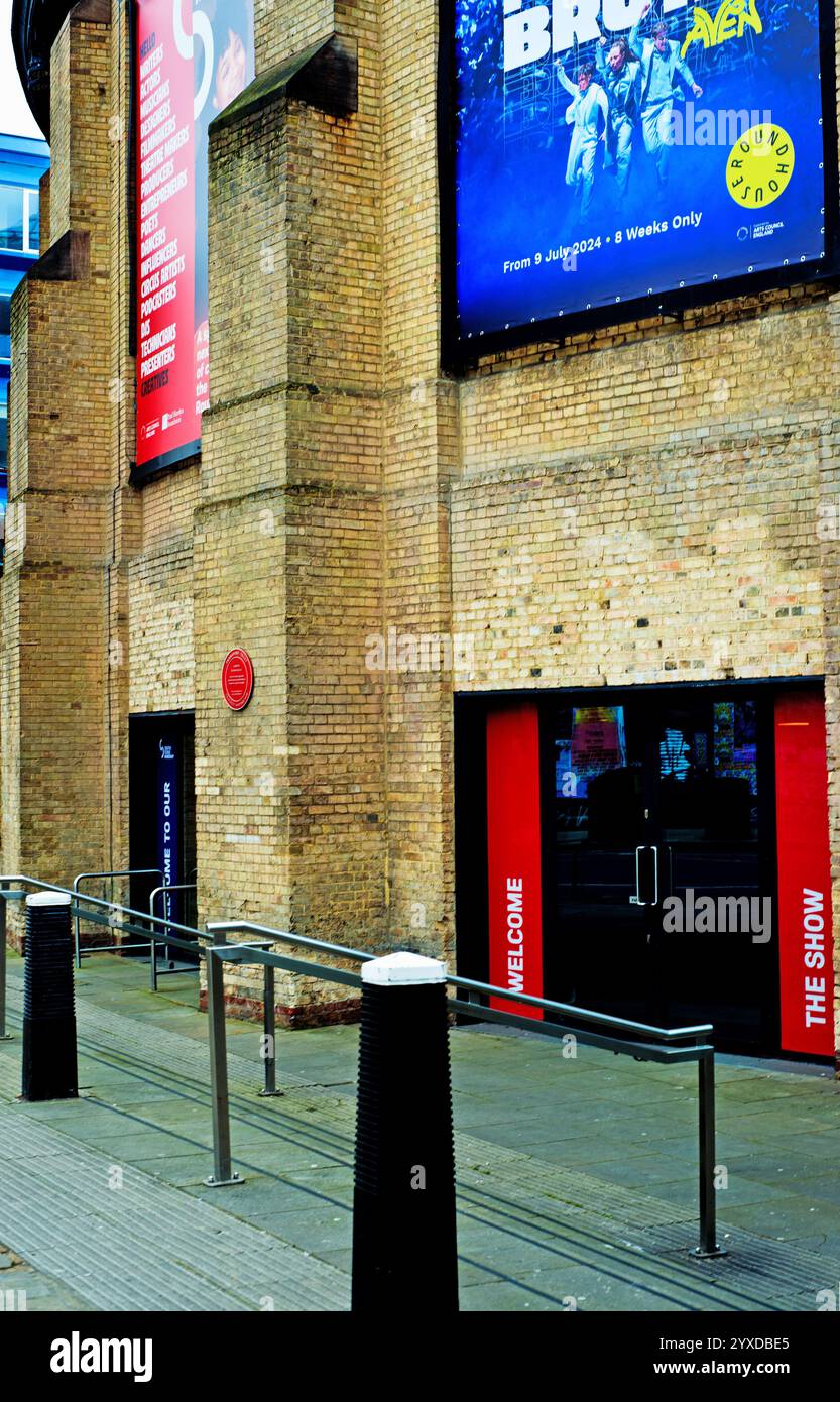 Roundhouse camden hi-res stock photography and images - Alamy