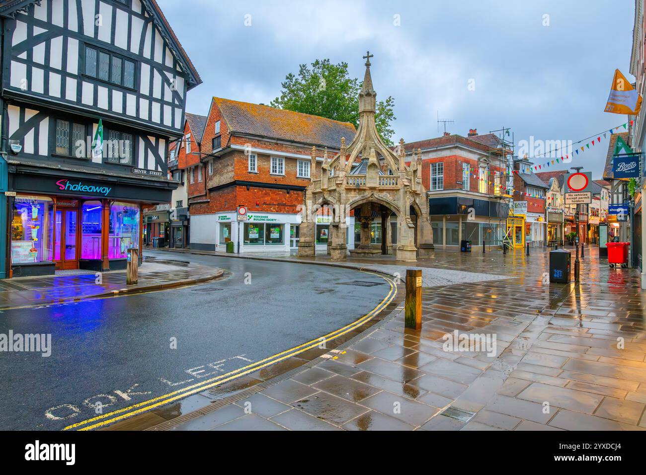 General view of the 14th century Poultry Cross market cross, marking ...