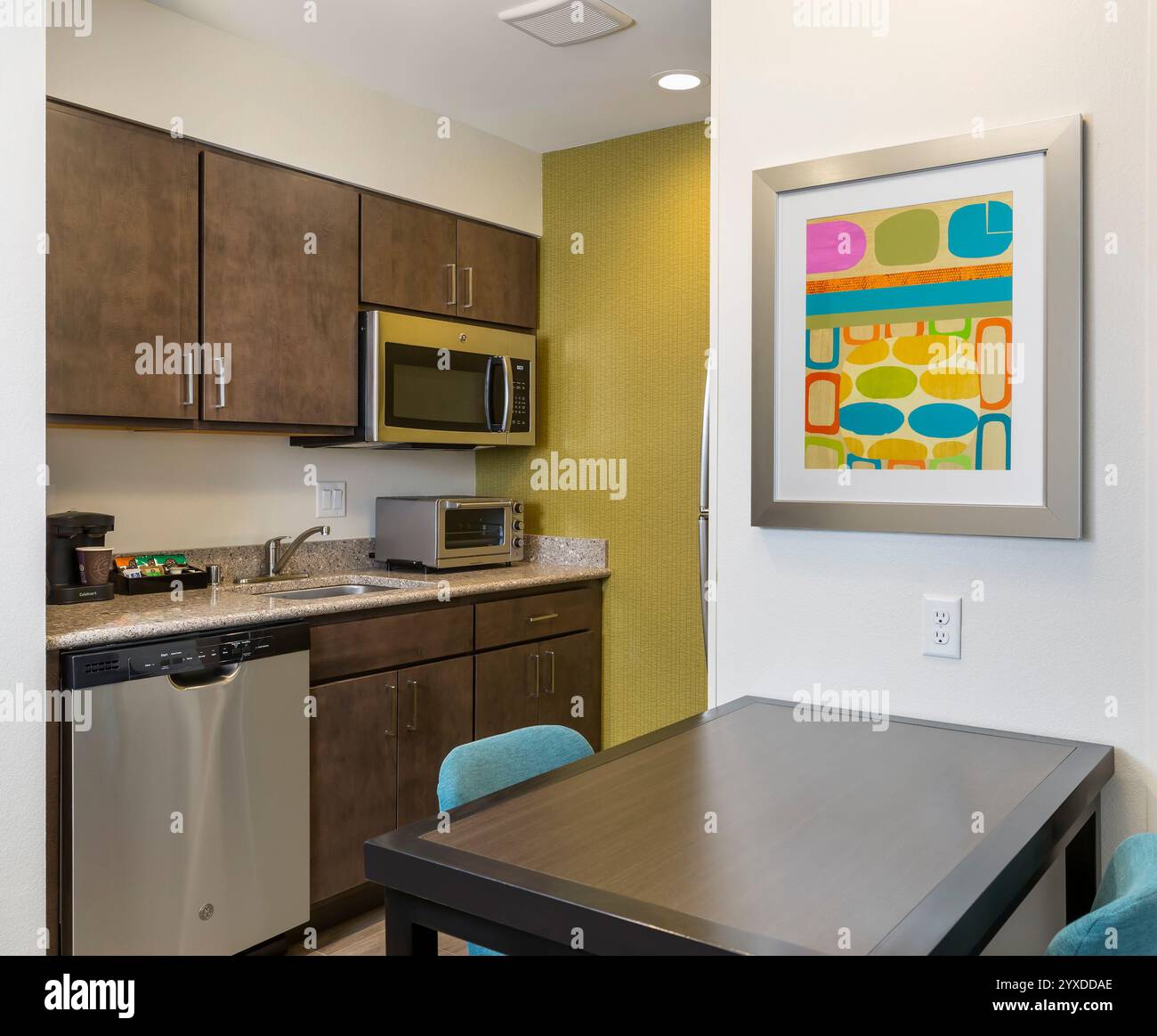 Small kitchen in hotel suite Stock Photo - Alamy