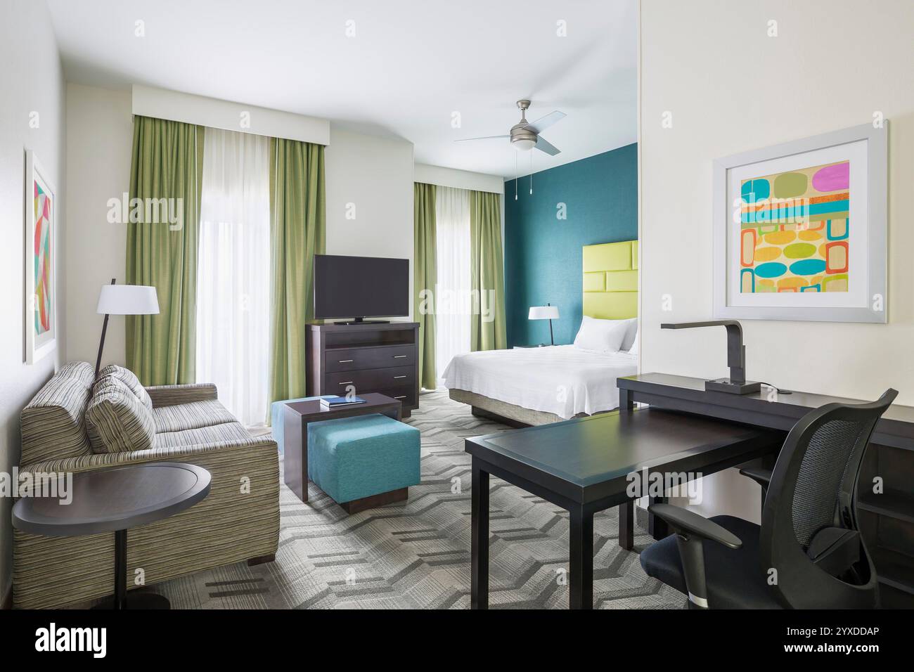 Colorful wall and carpeting hi-res stock photography and images - Alamy
