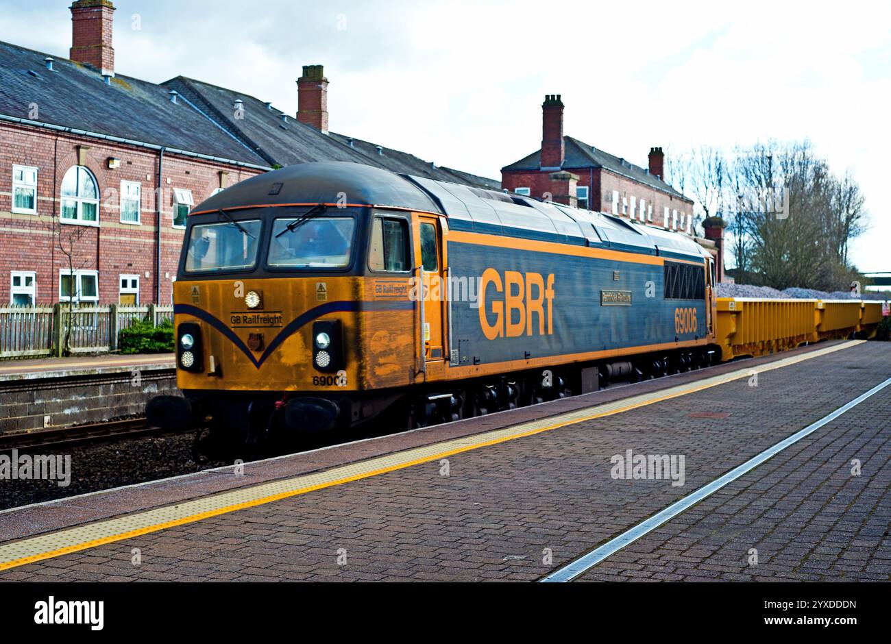 Engineering train hi-res stock photography and images - Alamy