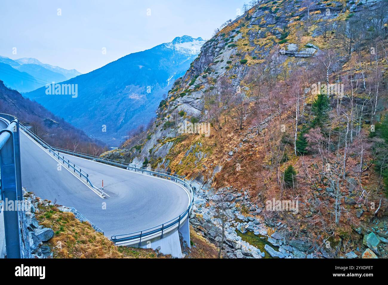 Creek in forest nature loop hi-res stock photography and images - Alamy