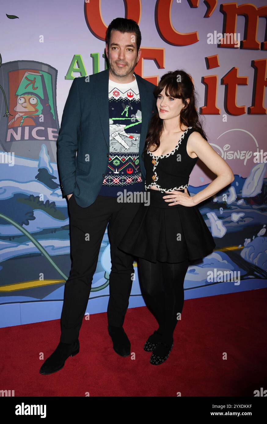 LOS ANGELES, CALIFORNIA - DECEMBER 13: (L-R) Jonathan Scott and Zooey ...