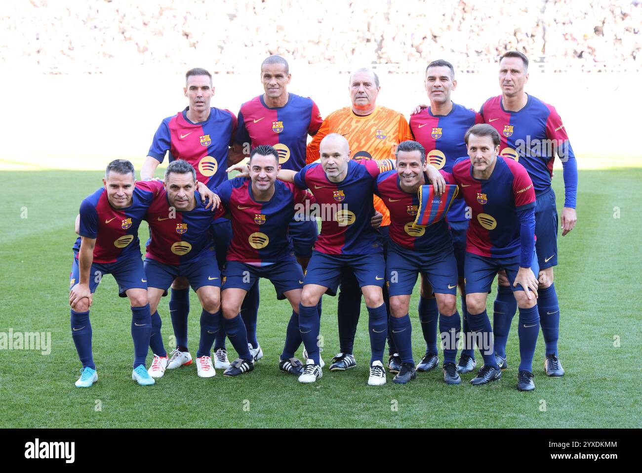 Tokyo, Japan. 14th Dec, 2024. FC Barcelona legends team group line-up ...