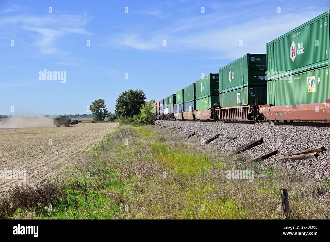 Cortland, Illinois, USA. A Union Pacific Railroad intermodal freight ...