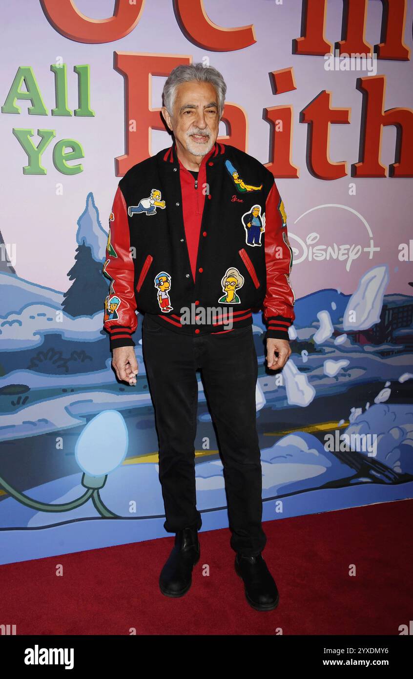 Joe mantegna the simpsons hi-res stock photography and images - Alamy