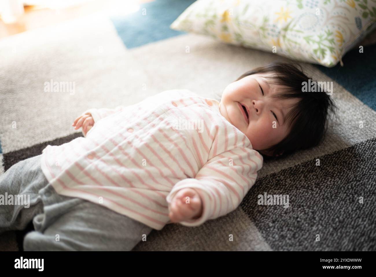 Japanese baby cry hi-res stock photography and images - Alamy