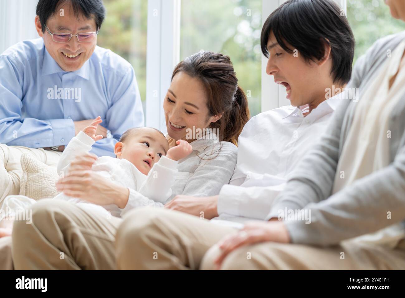 Japanese three-generation family Stock Photo - Alamy