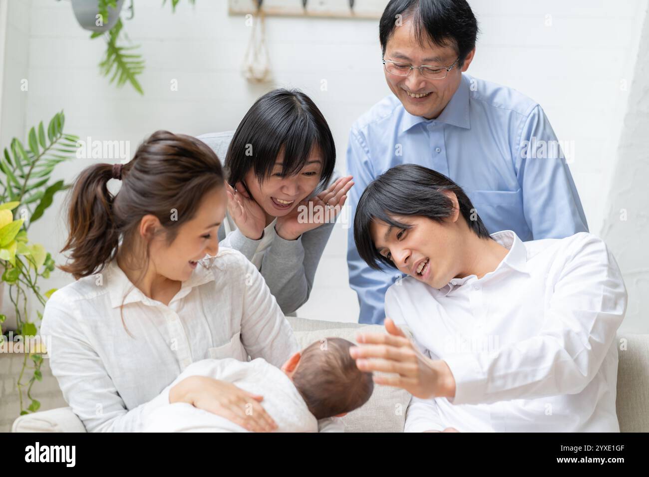 Japanese three-generation family Stock Photo - Alamy