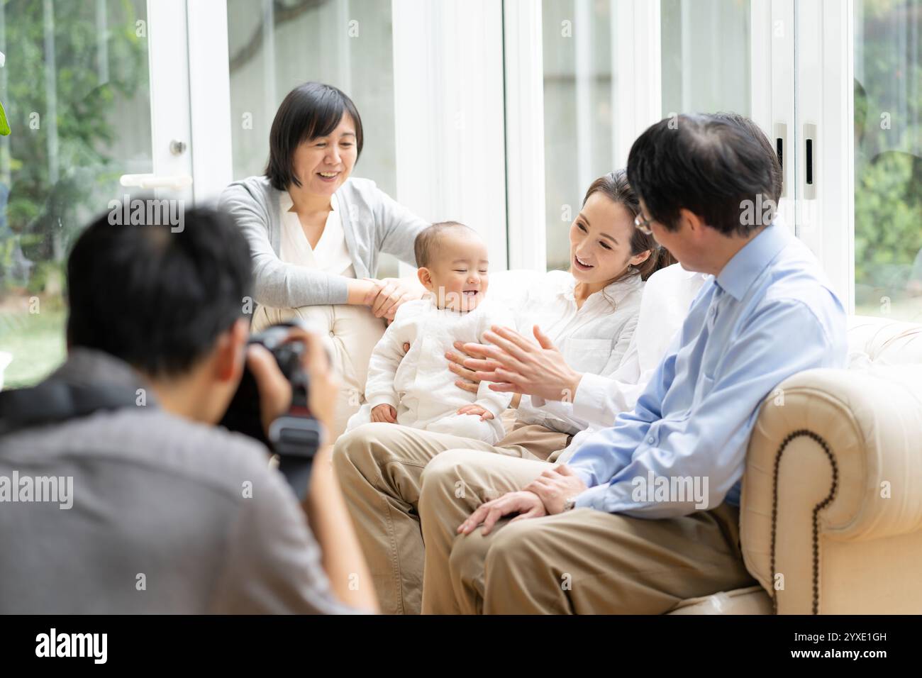 Japanese three-generation family Stock Photo - Alamy