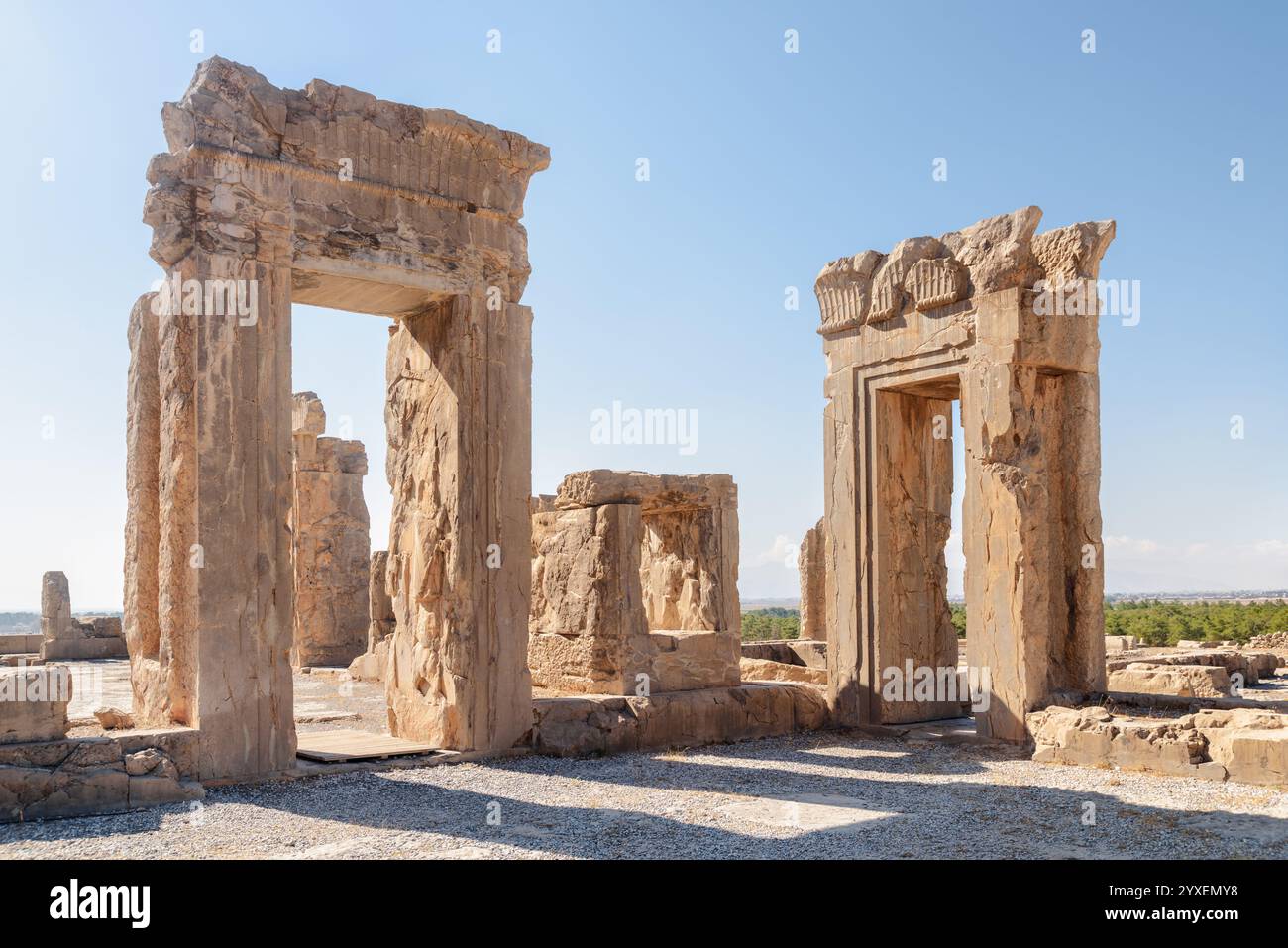 Awesome view of ruins of the Hadish Palace, Persepolis, Iran Stock ...